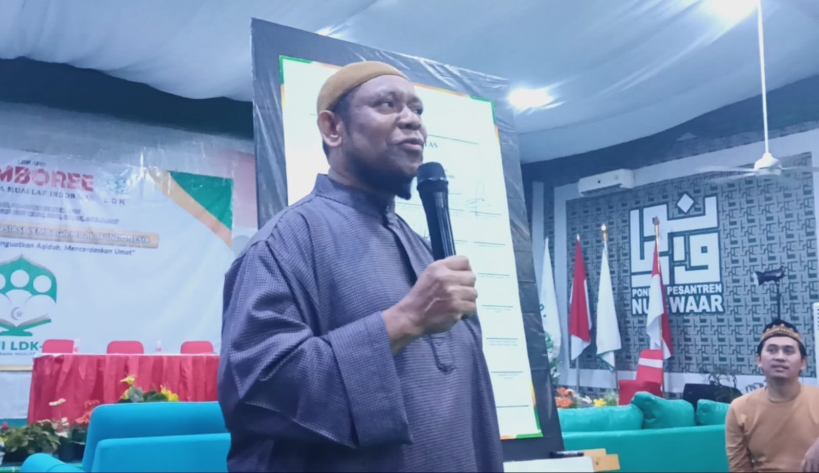 KH Fadzlan Garamatan Didaulat sebagai Ketua Asosiasi Lembaga Mualaf ...